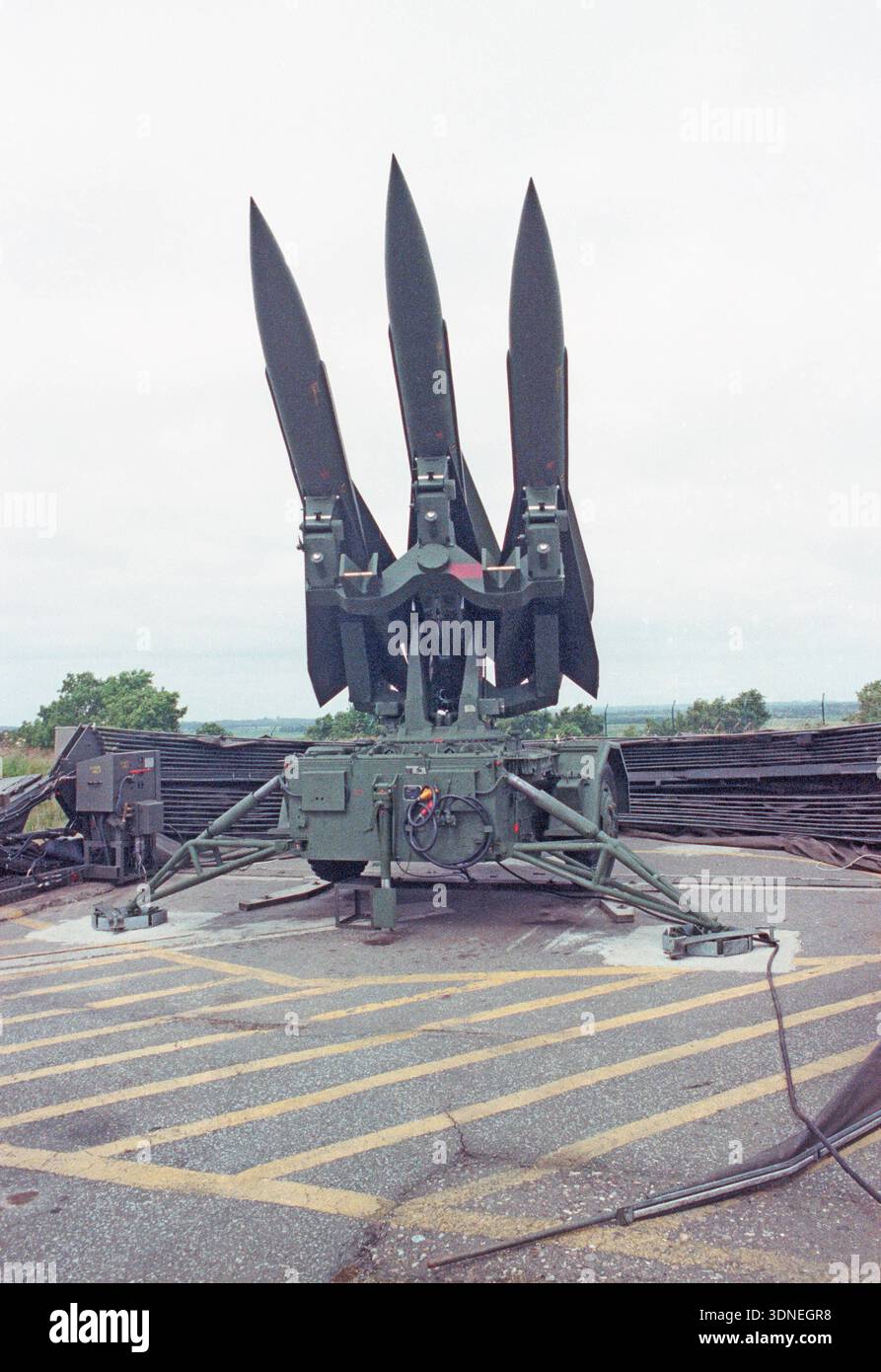 Deutschland, Leck, 24.07.1990 F: 01-67-18 Flugabwehrsystem HAWK Foto ...