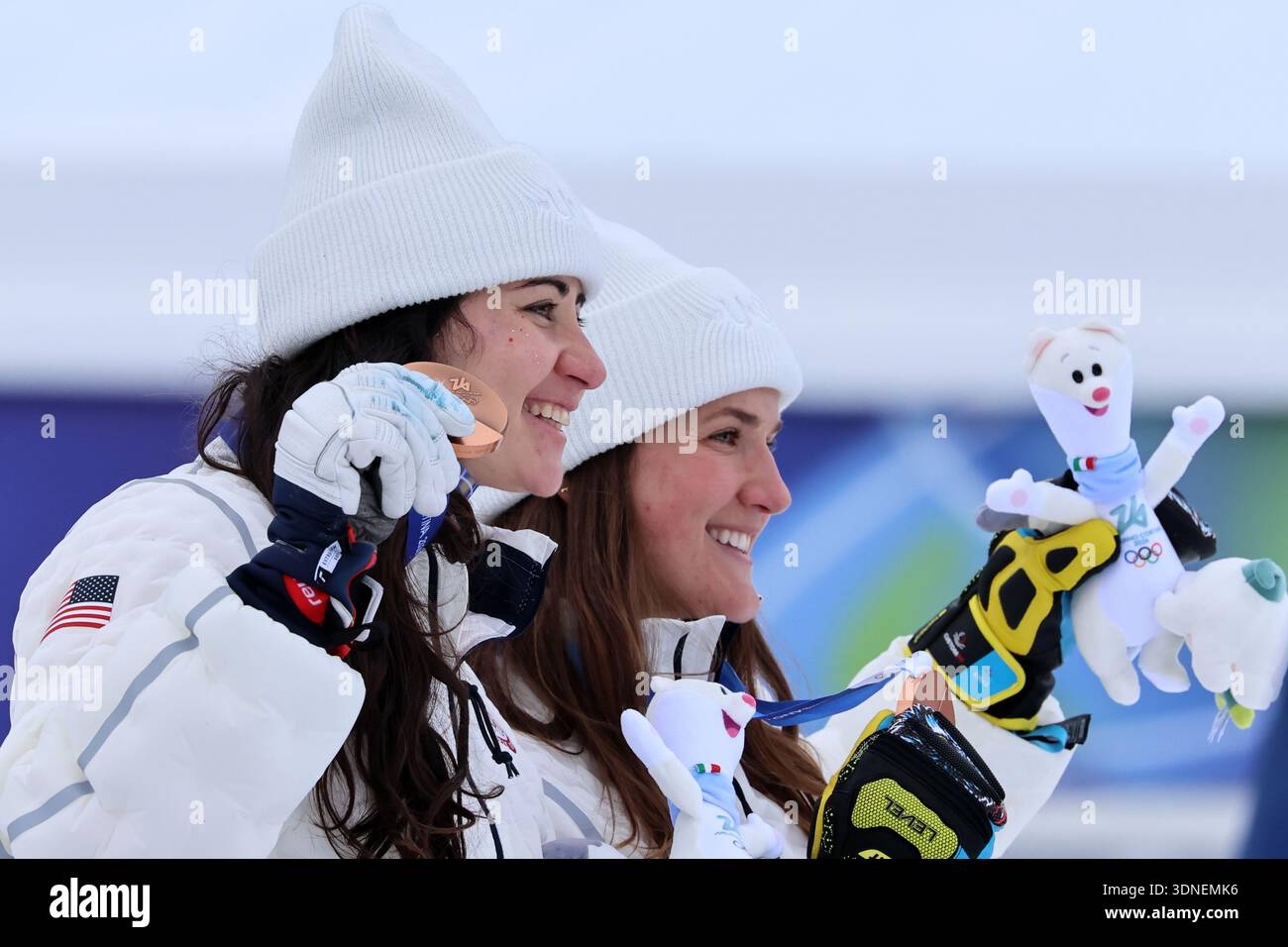 United States' Jacqueline Wiles, left, and Paula Moltzen pose with ...