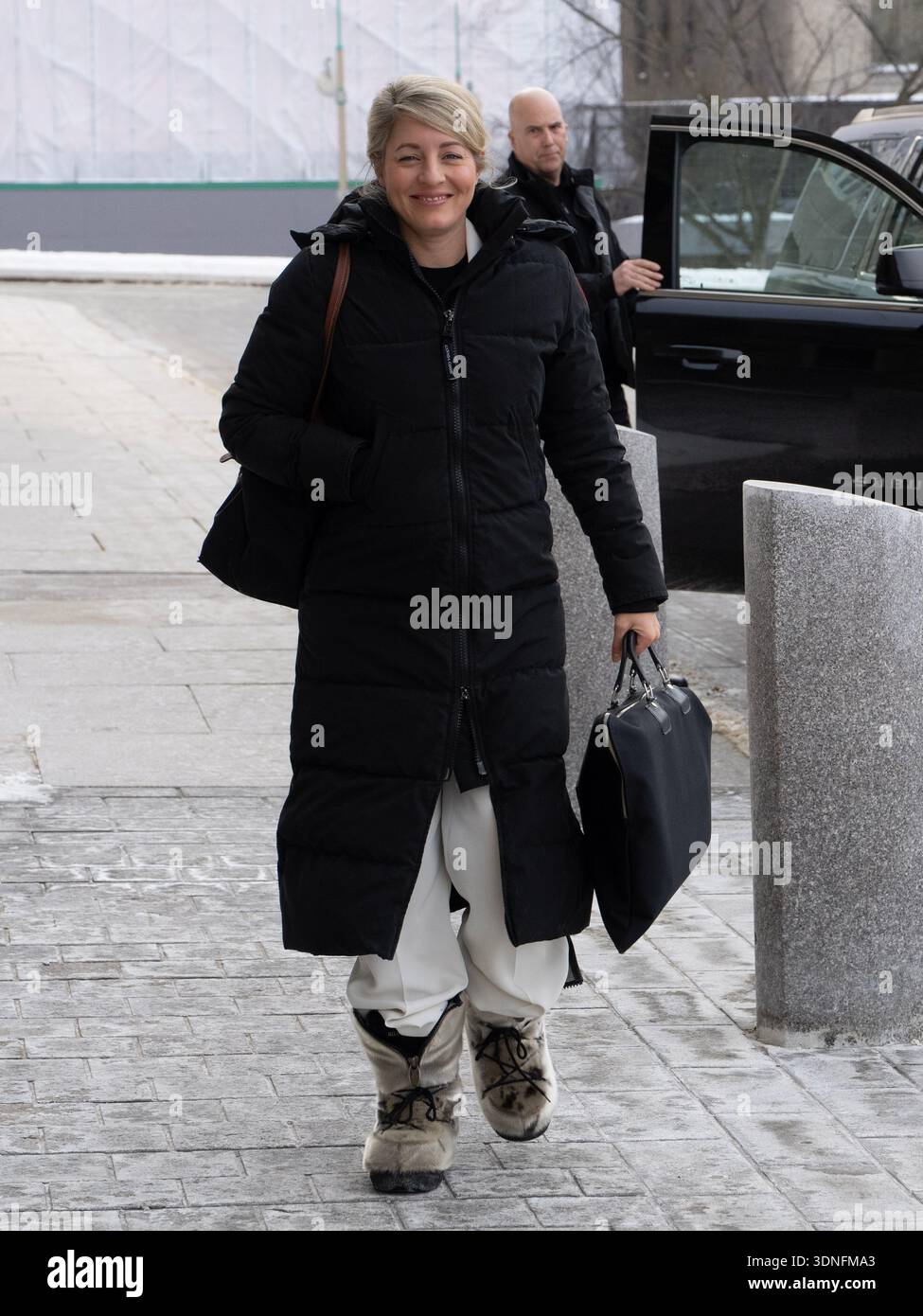 Minister of Industry Melanie Joly makes her way to cabinet on ...