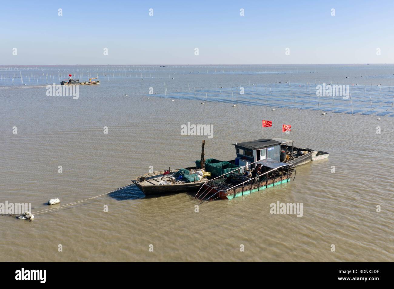 Aerial photo shows fishermen harvesting laver at Haizhou Bay fishing ...