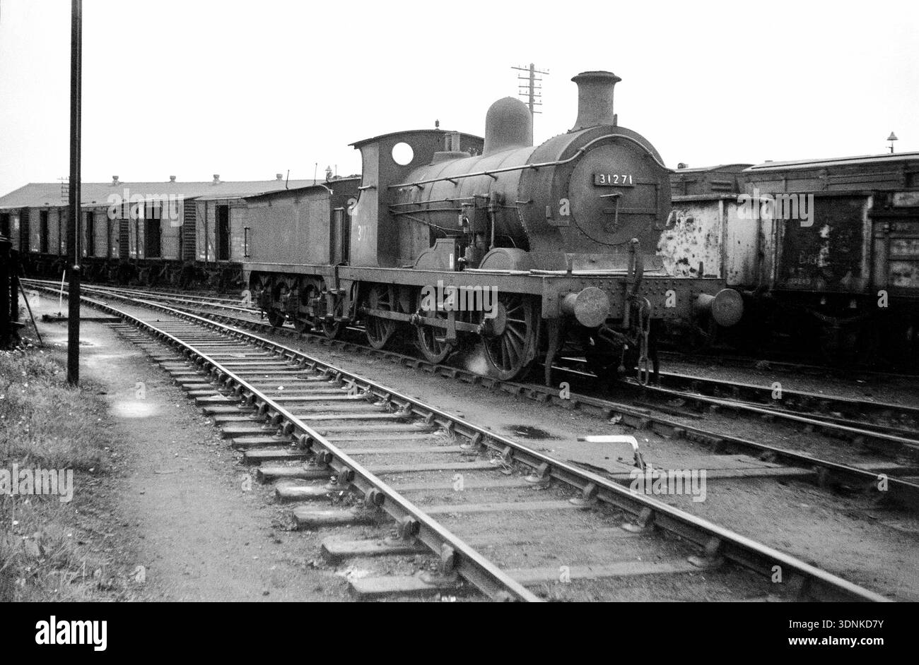 Steam train 1900s archive hi-res stock photography and images - Alamy