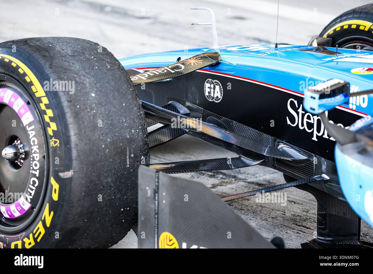 Williams F1 Team FW48, mechanical detail of front suspensions during ...