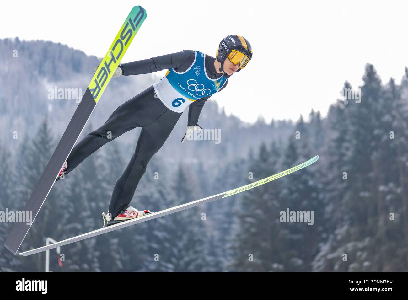 (260211) -- PREDAZZO, Feb. 11, 2026 (Xinhua) -- Zhao Zihe of China ...