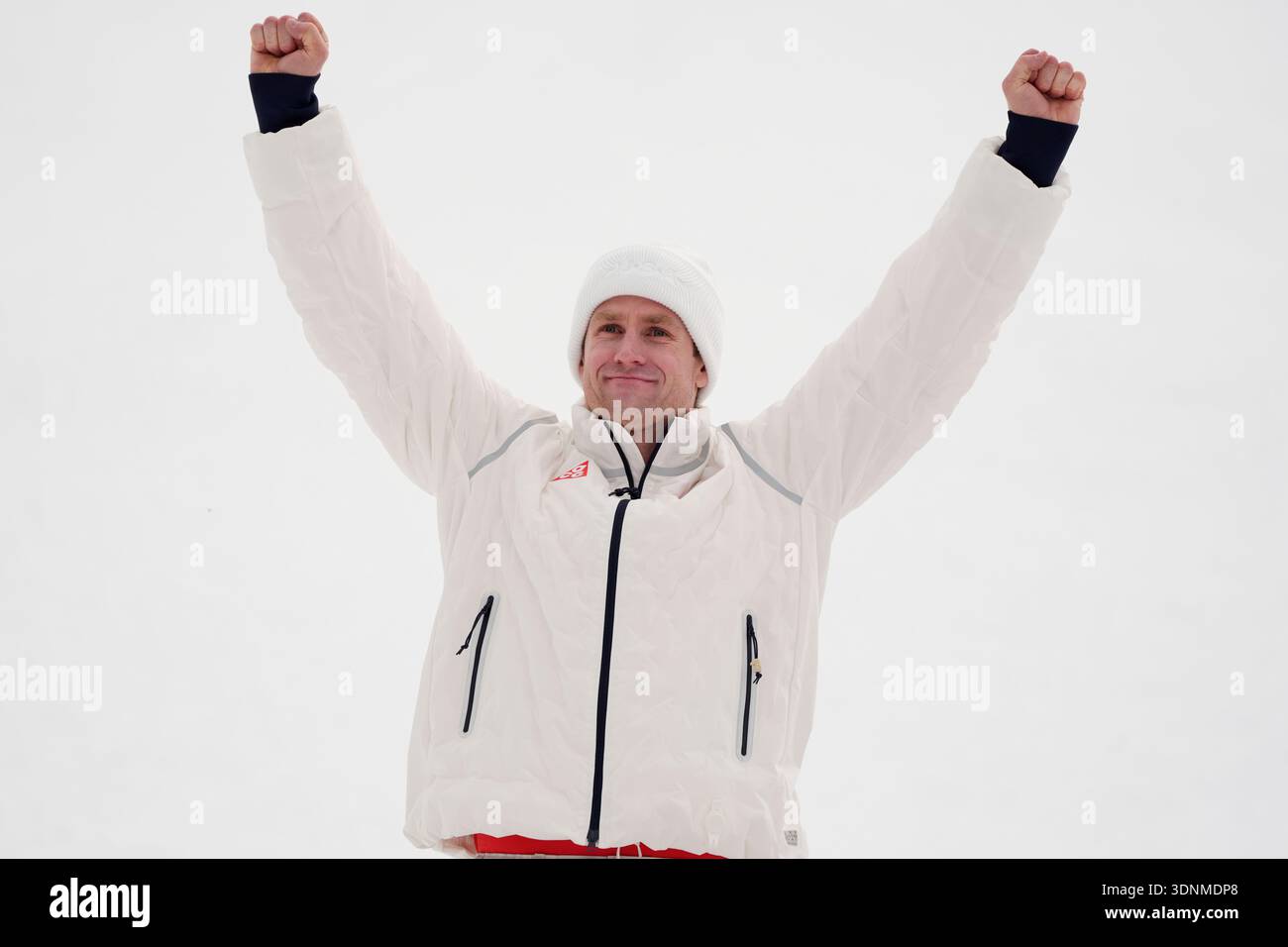 United States' Ryan Cochran Siegle celebrates winning a silver medal in ...