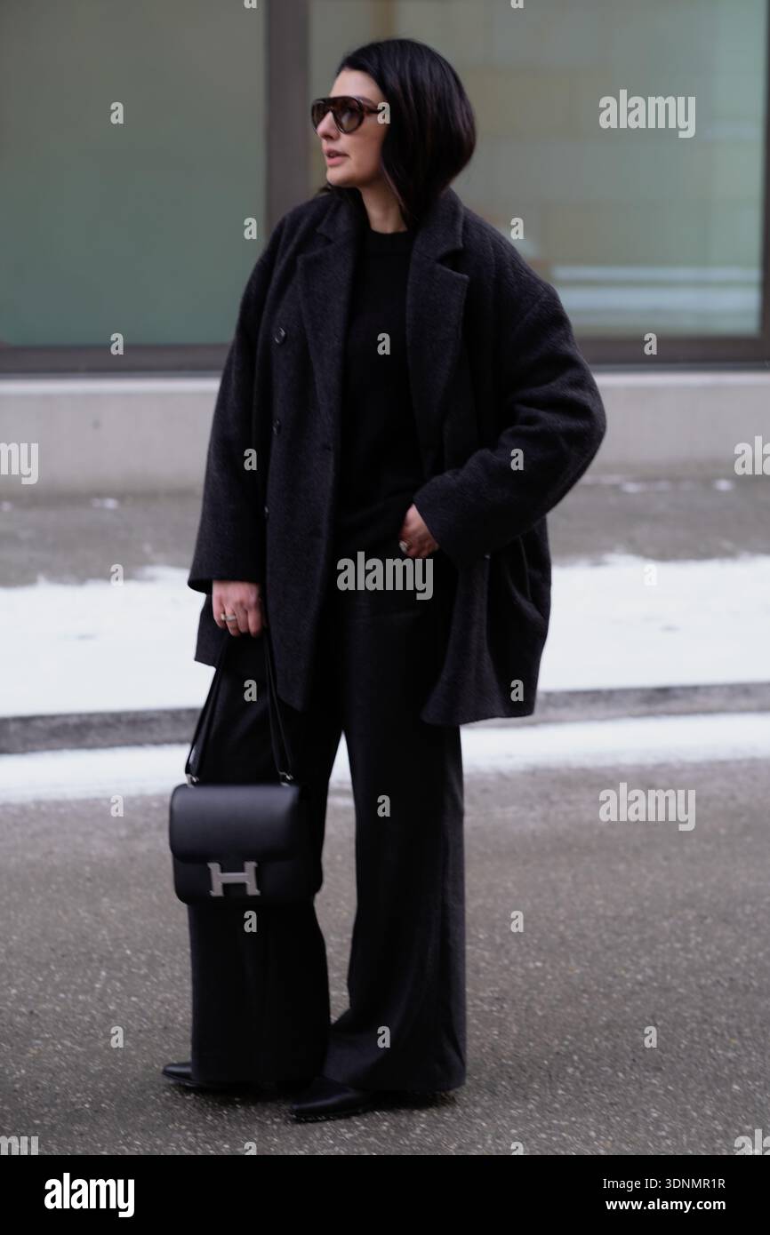 Coat trends 2026 hi-res stock photography and images - Alamy