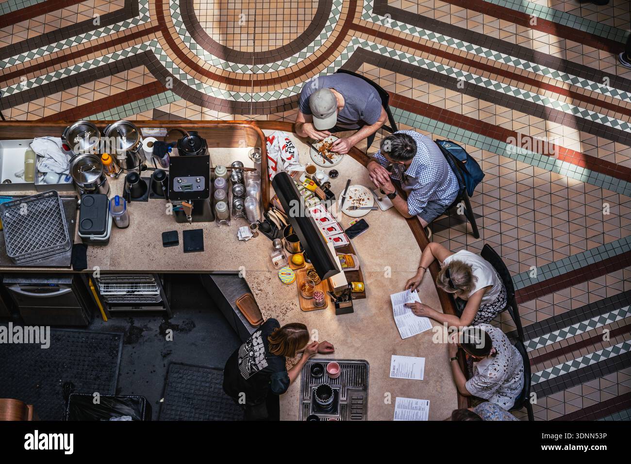 Restaurant staff overhead hi-res stock photography and images - Alamy