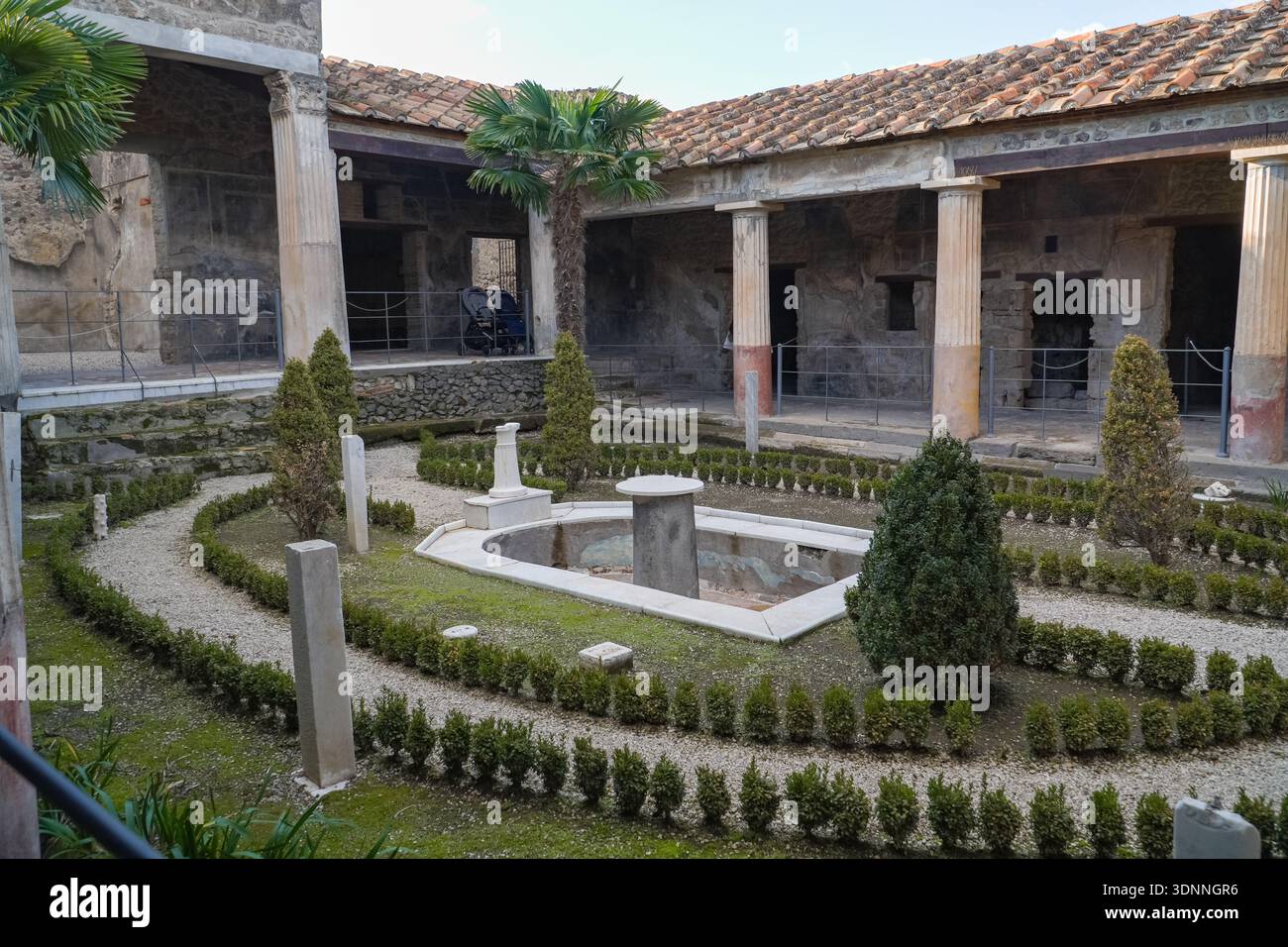 Casa dei cupidi doro hi-res stock photography and images - Alamy