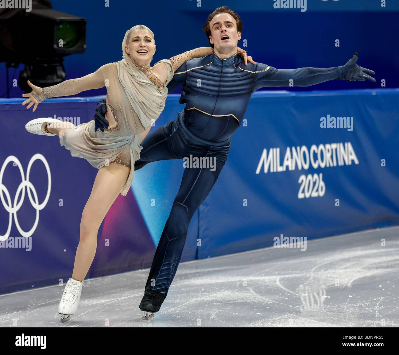 Olivia Smart and Tim Dieck of Spain compete during the Ice Dance - Free ...