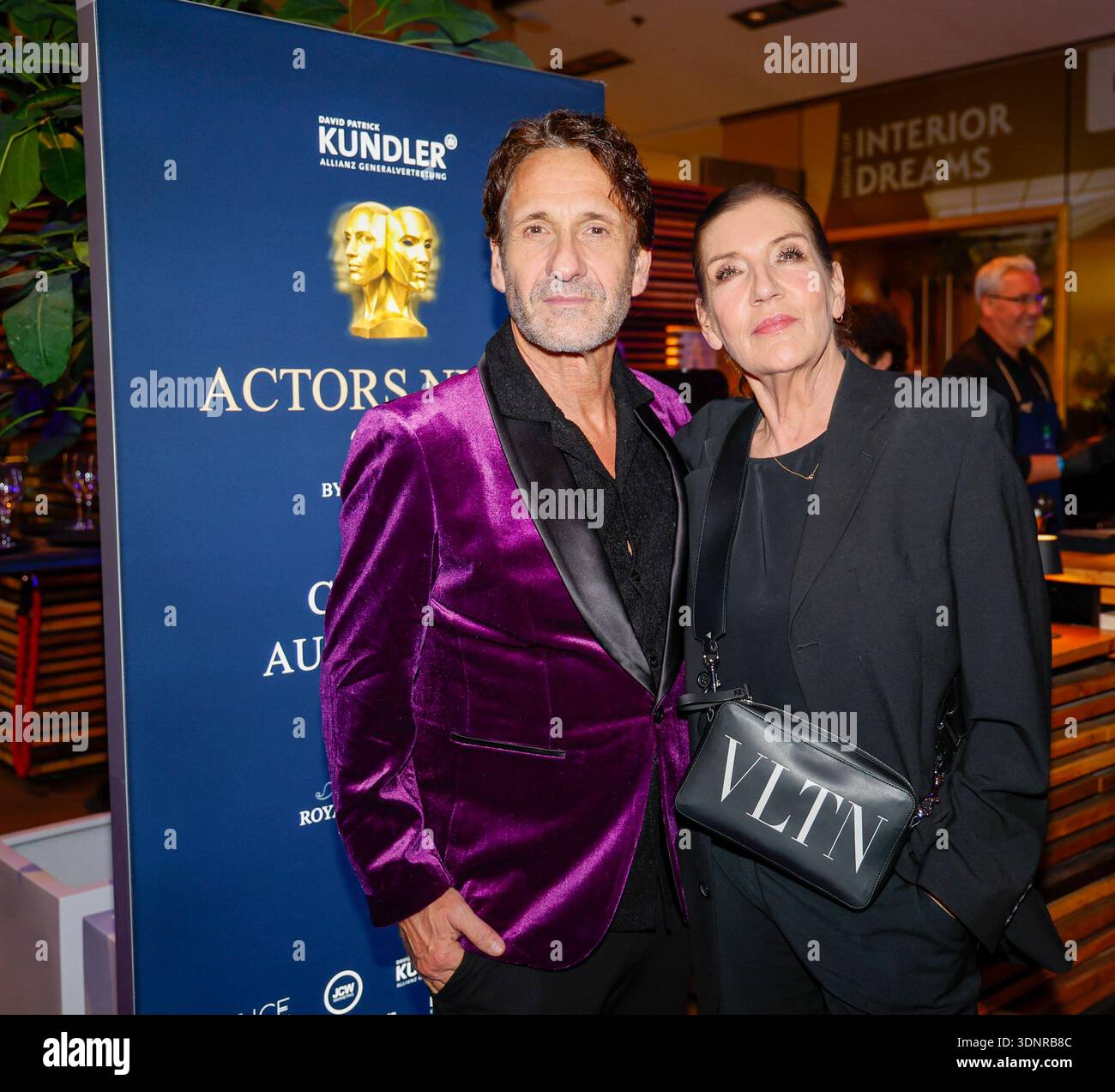 Falk-Willy Wild, Katy Karrenbauer bei Actors Night 2026 in dem Alice ...