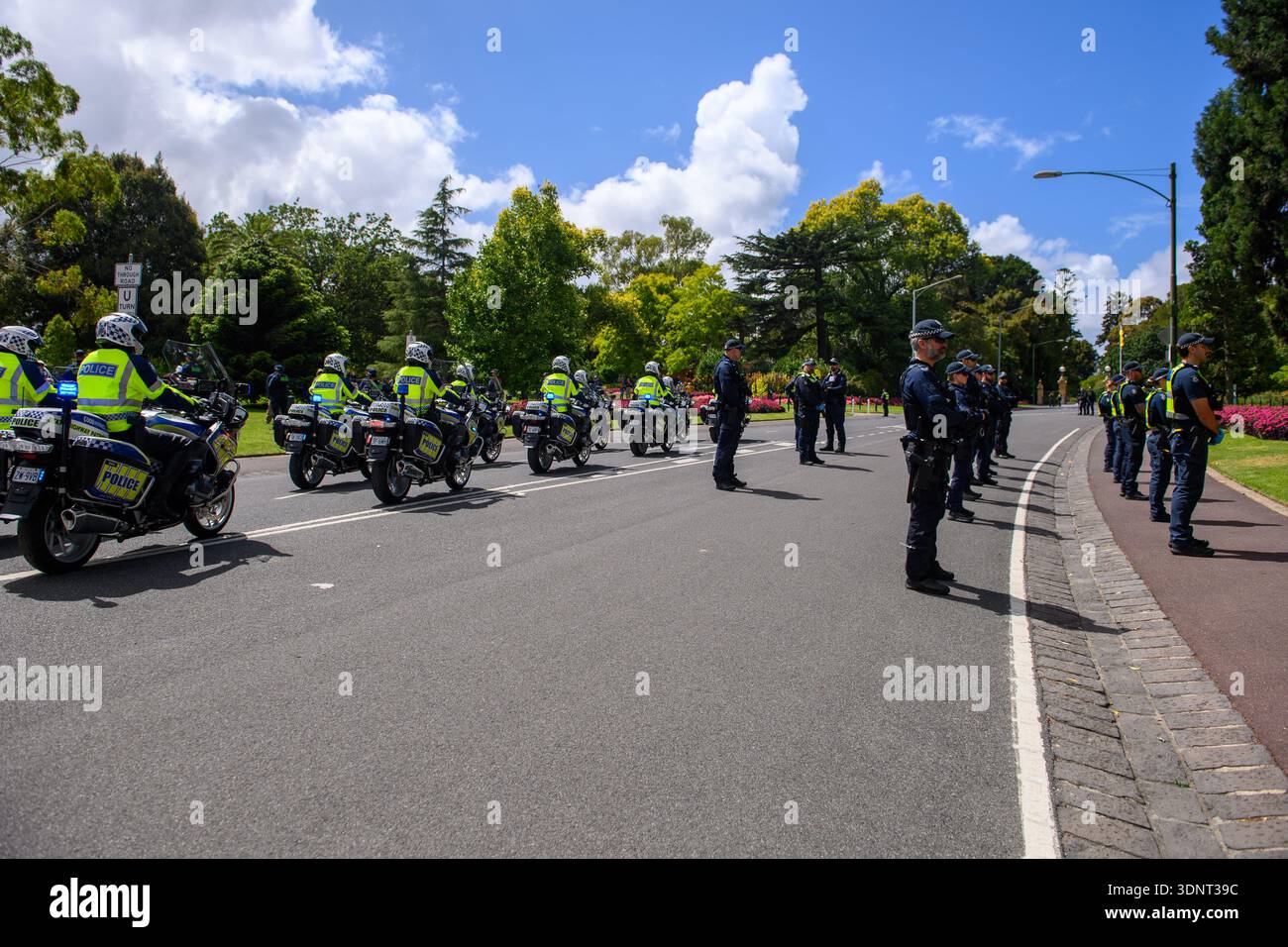 Police follow Israeli President Isaac Herzog as he arrives at ...
