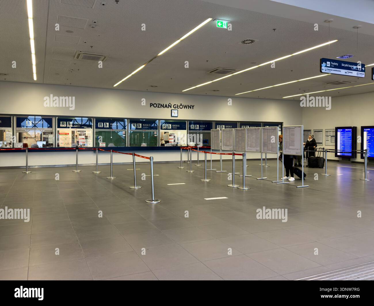 Passenger transport board offices hi-res stock photography and images ...
