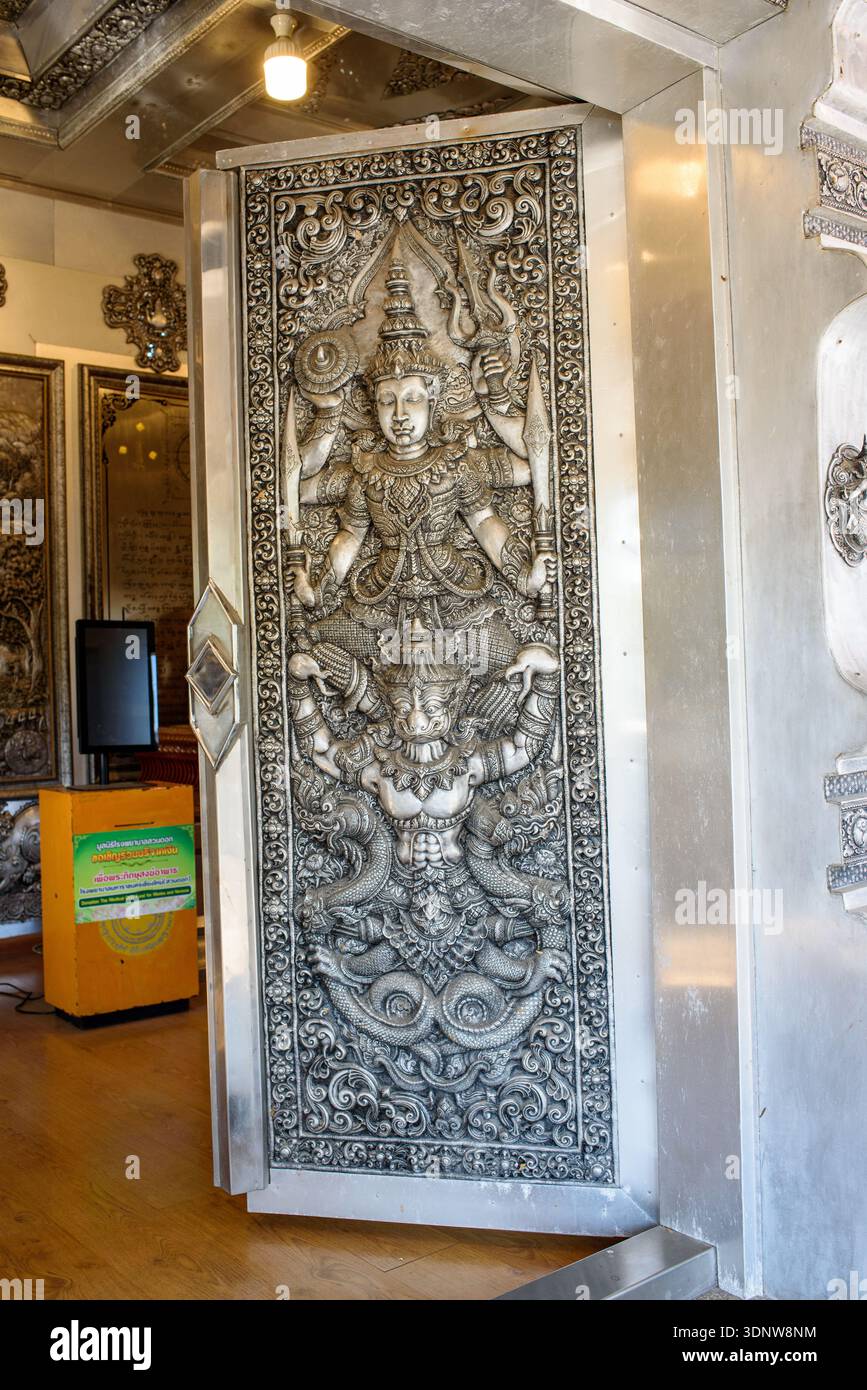 Wat muen san hi-res stock photography and images - Alamy