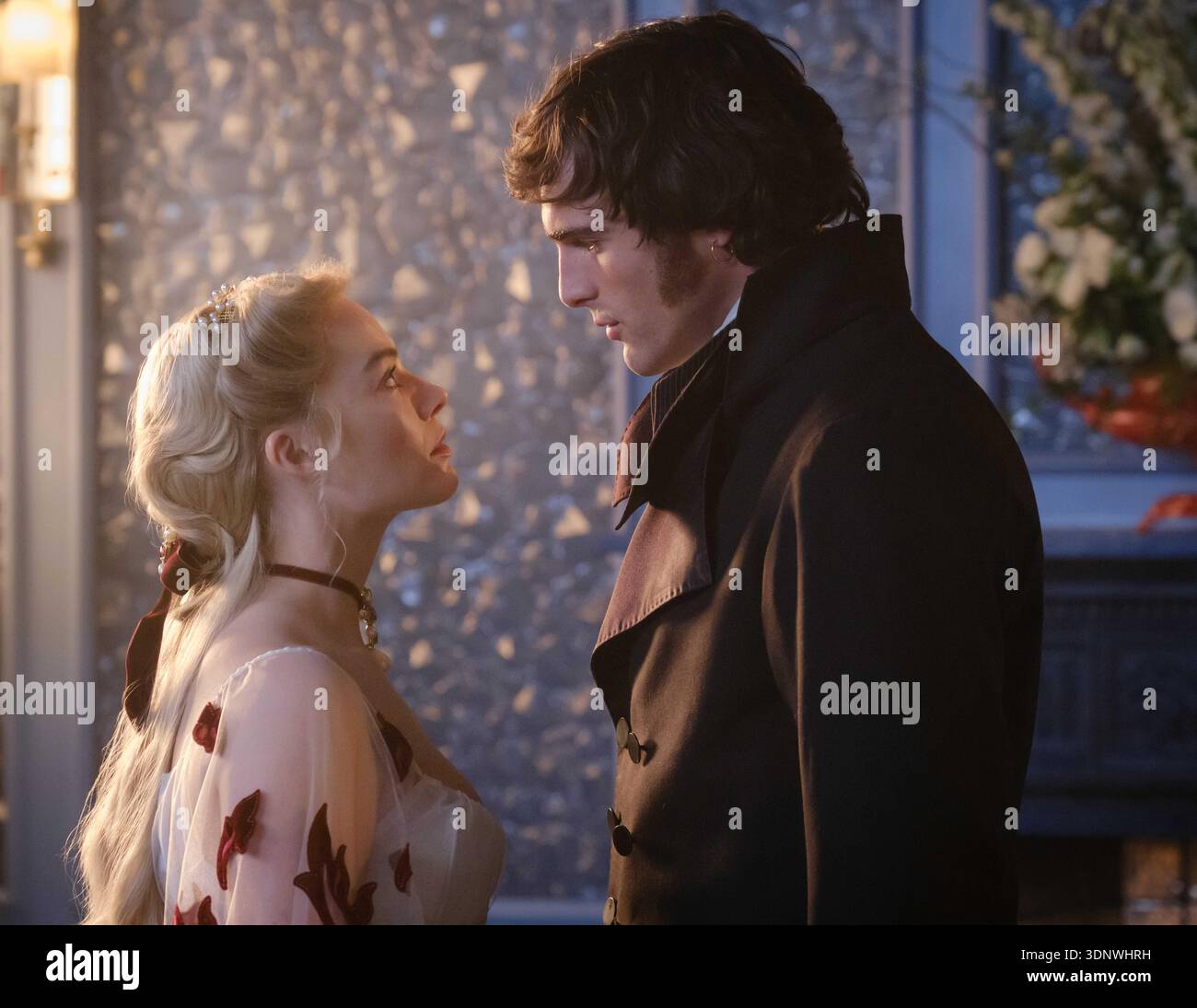 MARGOT ROBBIE and JACOB ELORDI in WUTHERING HEIGHTS (2026), directed by ...