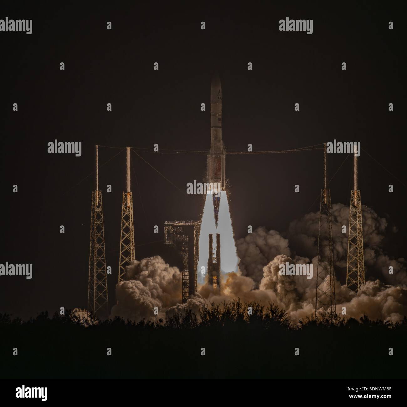 Liftoff at 4:22 AM February 12th 2026 ULA Vulcan USSF-87 with nozzel ...