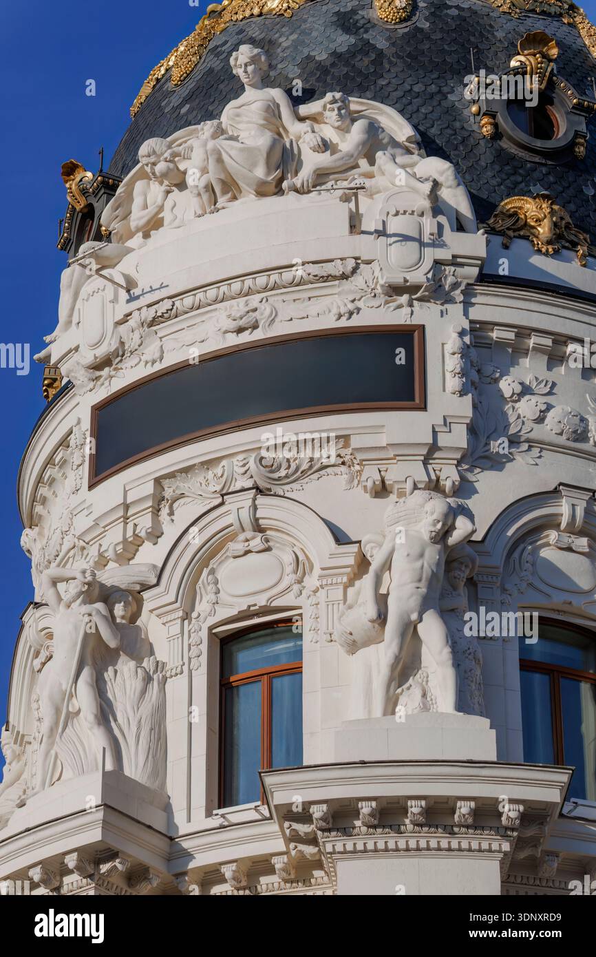 Close-up of the Metropolis Building in Madrid, showcasing intricate ...