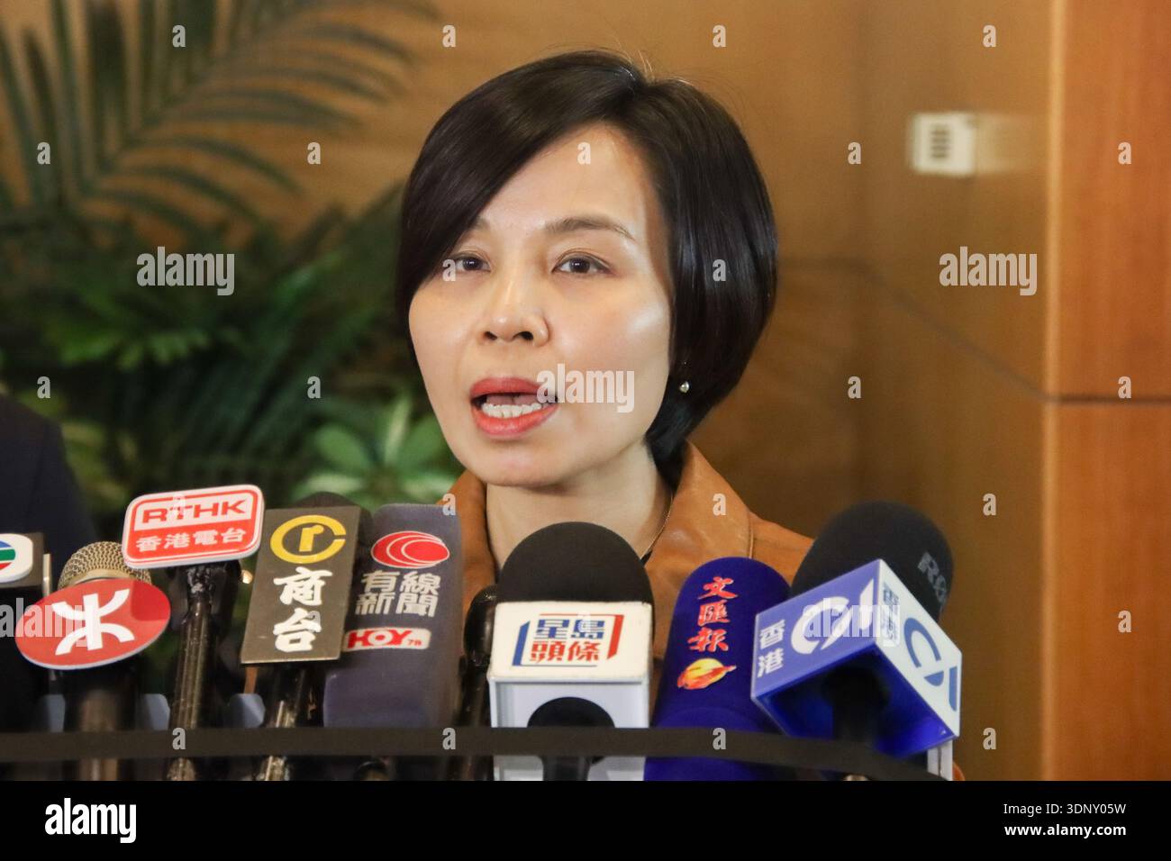 Cheris Lee Yuen-ling, Chief of Operating & Metro Segment at MTR ...