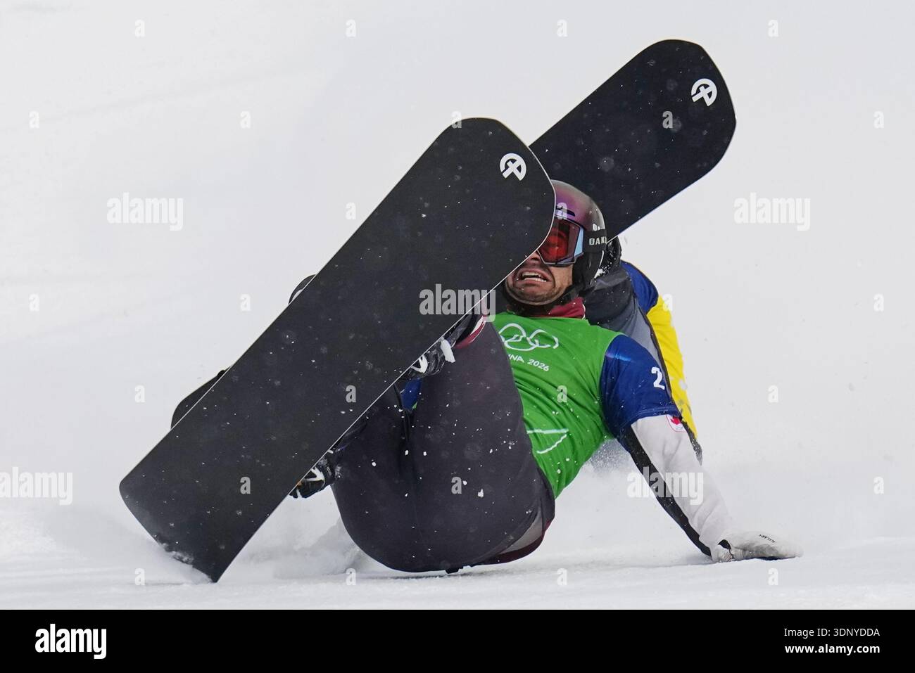 Canada's Eliot Grondin (2) reacts as he finishes in second place to win ...