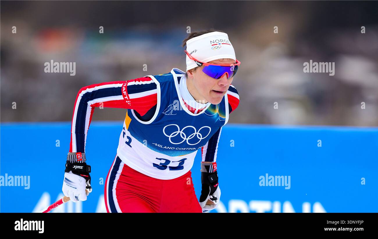 Heidi Weng, of Norway, competes in the cross country skiing women's ...