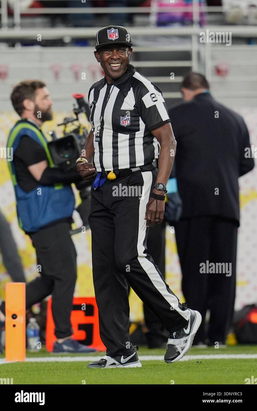 Umpire Roy Ellison smiles during the NFL Super Bowl 60 football game ...