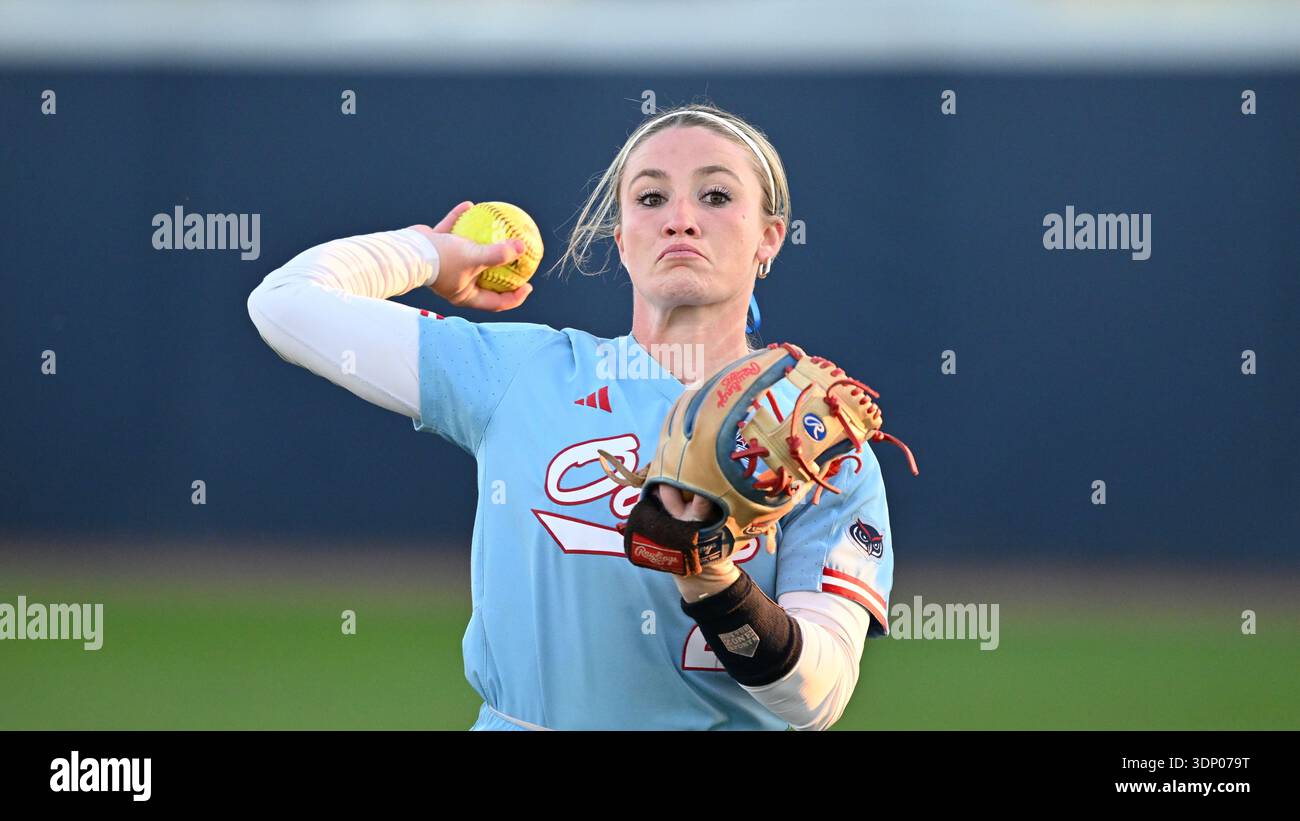 Florida Atlantic's McKenna Mulholland during an NCAA softball game on ...