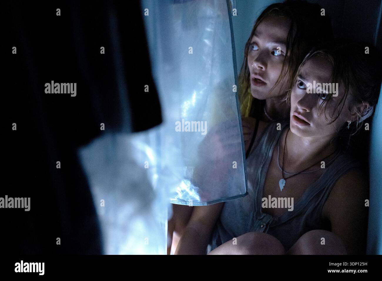 Primate Victoria Wyant & Johnny Sequoyah Director - Johannes Roberts ...