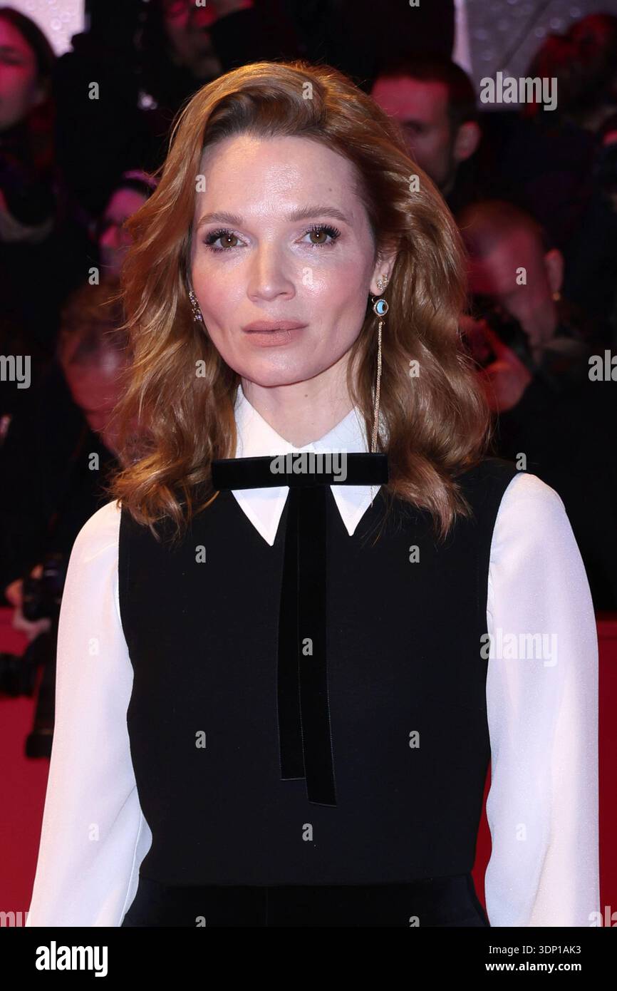 Karoline Herfurth attends the "No Good Men" Premiere & Opening Red ...