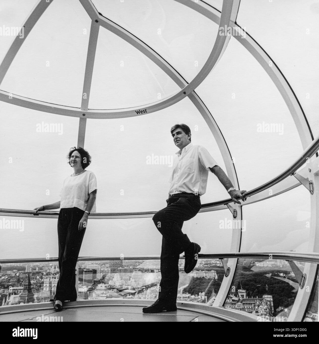 Portrait of architects David Marks and Julia Barfield of Marks Barfield ...