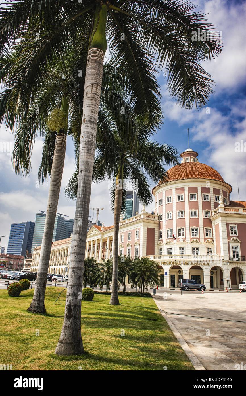 National bank angola banco hi-res stock photography and images - Alamy