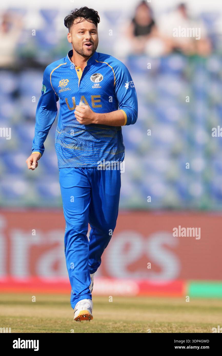 United Arab Emirates' Muhammad Jawadullah celebrates the wicket of ...