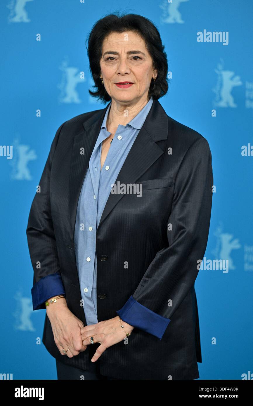 Hiam Abbas attending a photocall for the movie A Voix Basse (In A ...