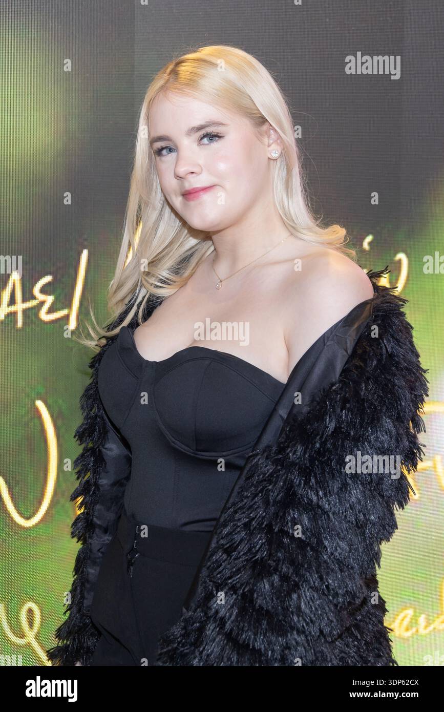 Beverly Hills, CA, USA. 12th February, 2026. Amber Sears attends "Mr ...