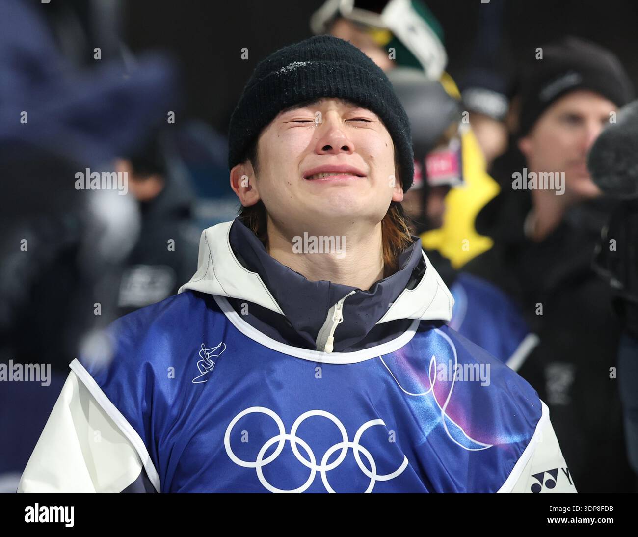 TOTSUKA Yuto of Japan reacts after winning a gold medal in the men's ...