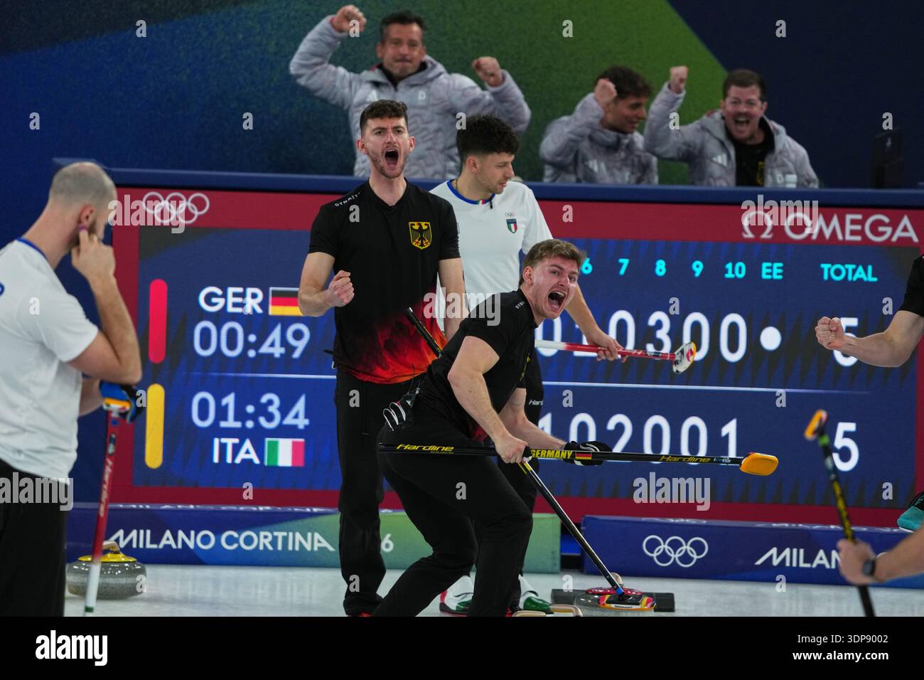 Germany's Johannes Scheuerl and Benjamin Kapp react after the men's ...