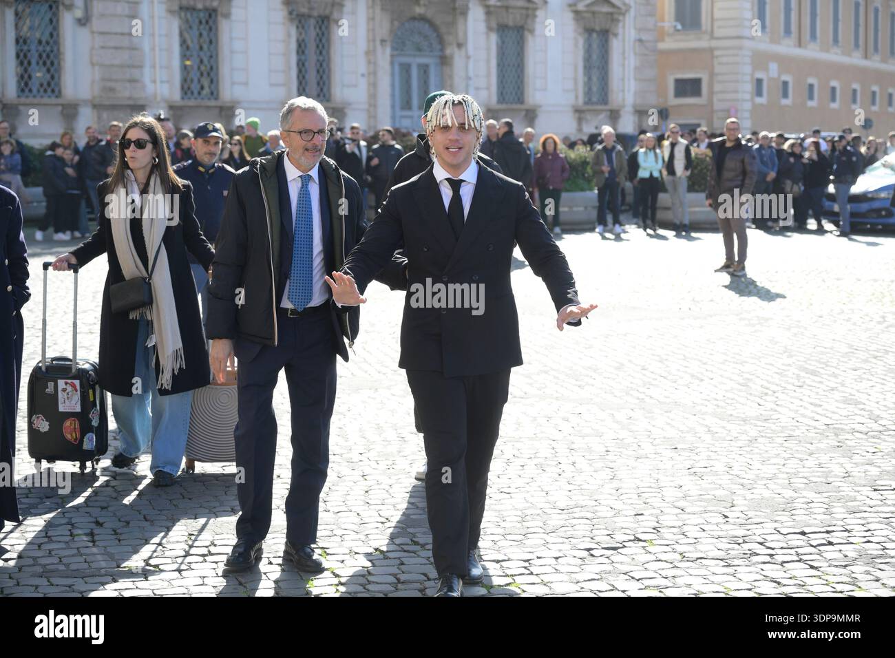 Samurai Jay arrives at the Quirinale to be received by the President of ...