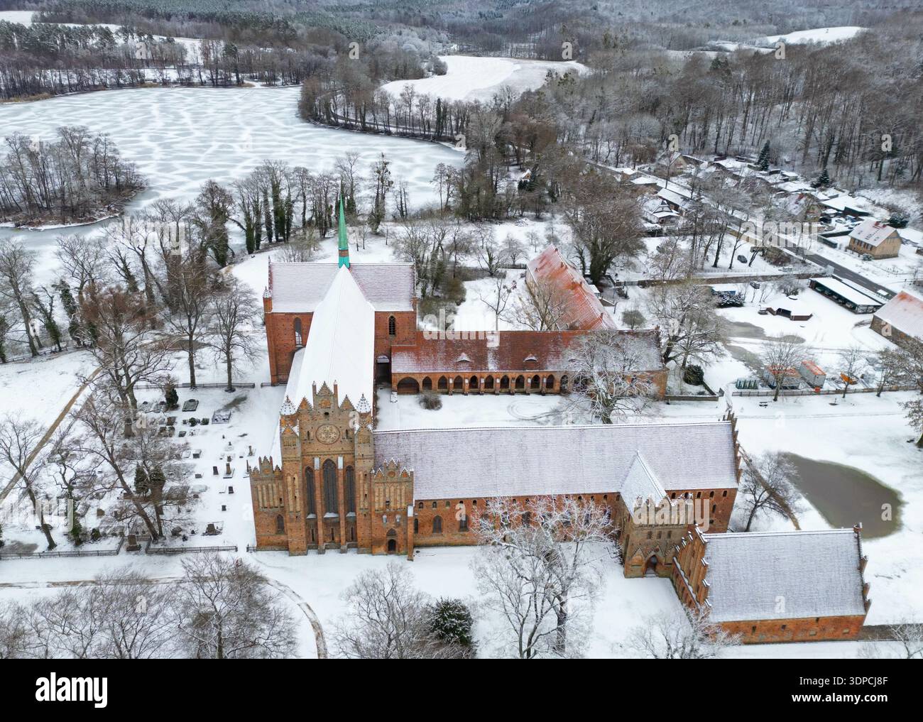 dpatop - 14 February 2026, Brandenburg, Chorin: The landscape and ...