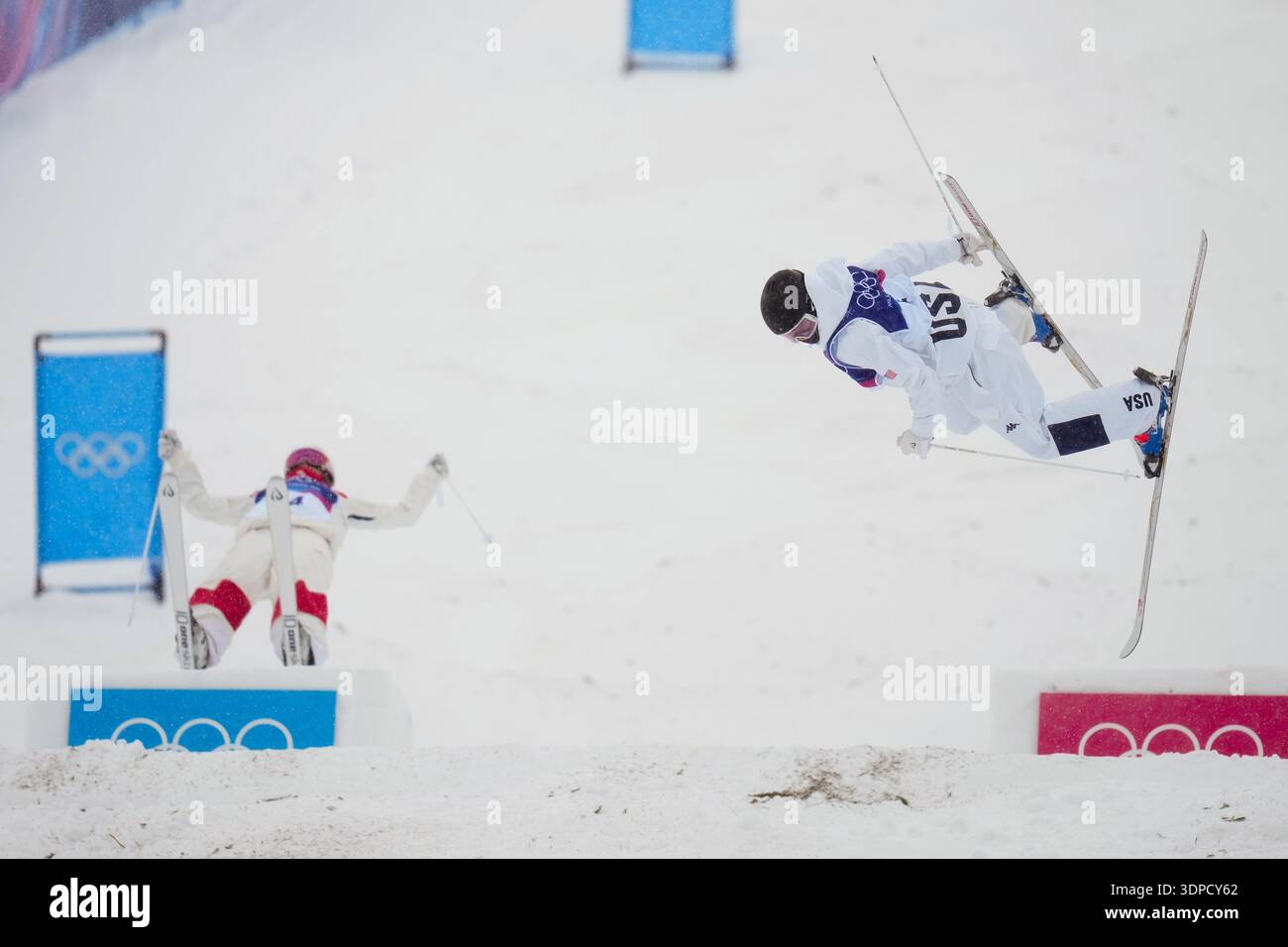 Canada's Ashley Koehler, left, and United States' Elizabeth Lemley ...