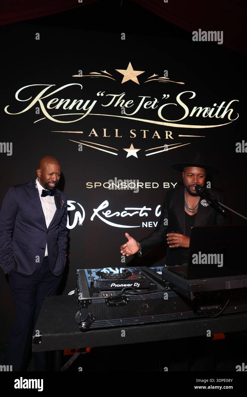 LOS ANGELES, CA - FEBRUARY 13: Kenny Smith and D-Nice at Kenny "The Jet ...