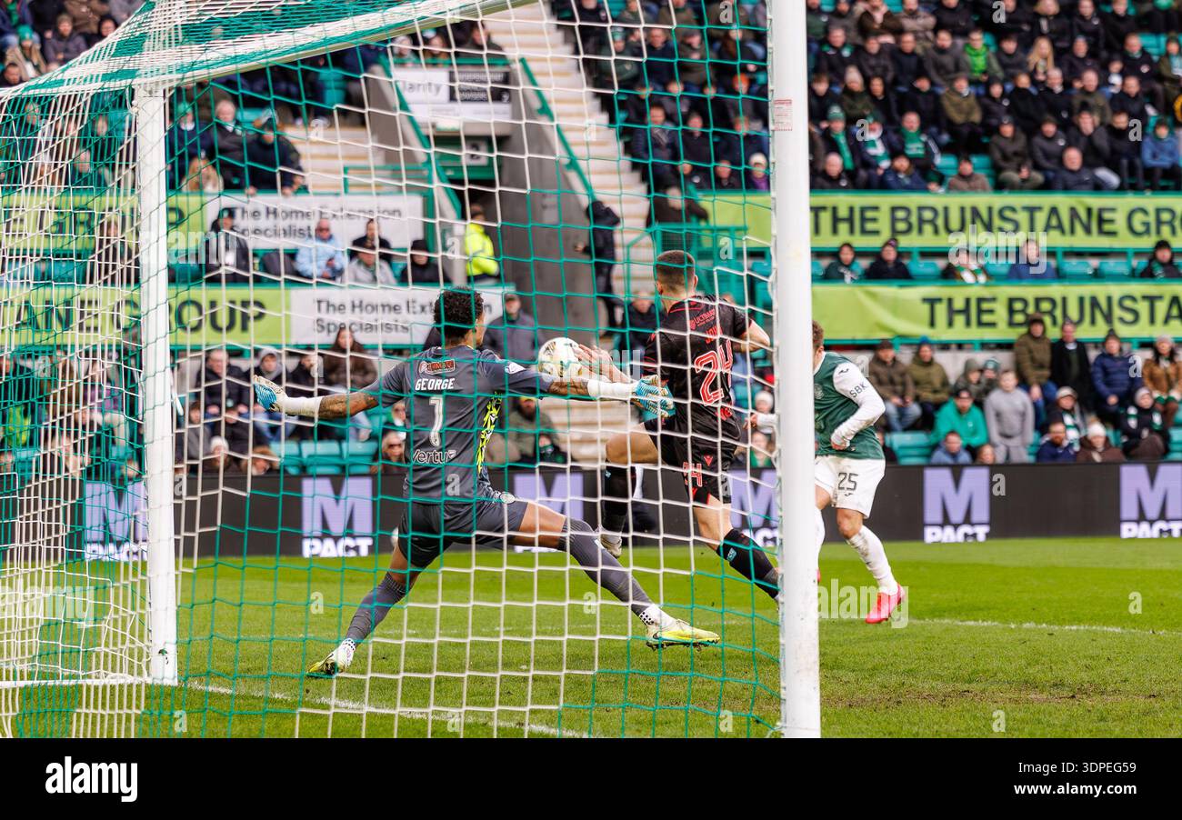 Easter Road Stadium, Edinburgh, Scotland, UK. 14th Jan 2026. Hibernian ...