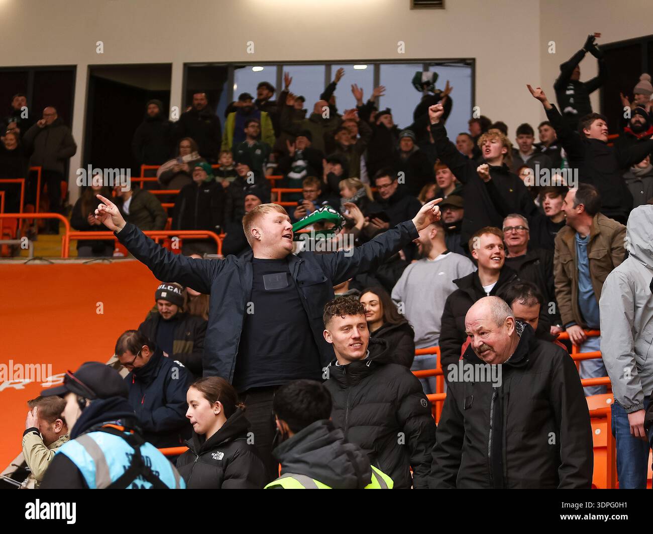 BLACKPOOL, ENGLAND - FEBRUARY 14: Plymouth Argyle supporters singing ...