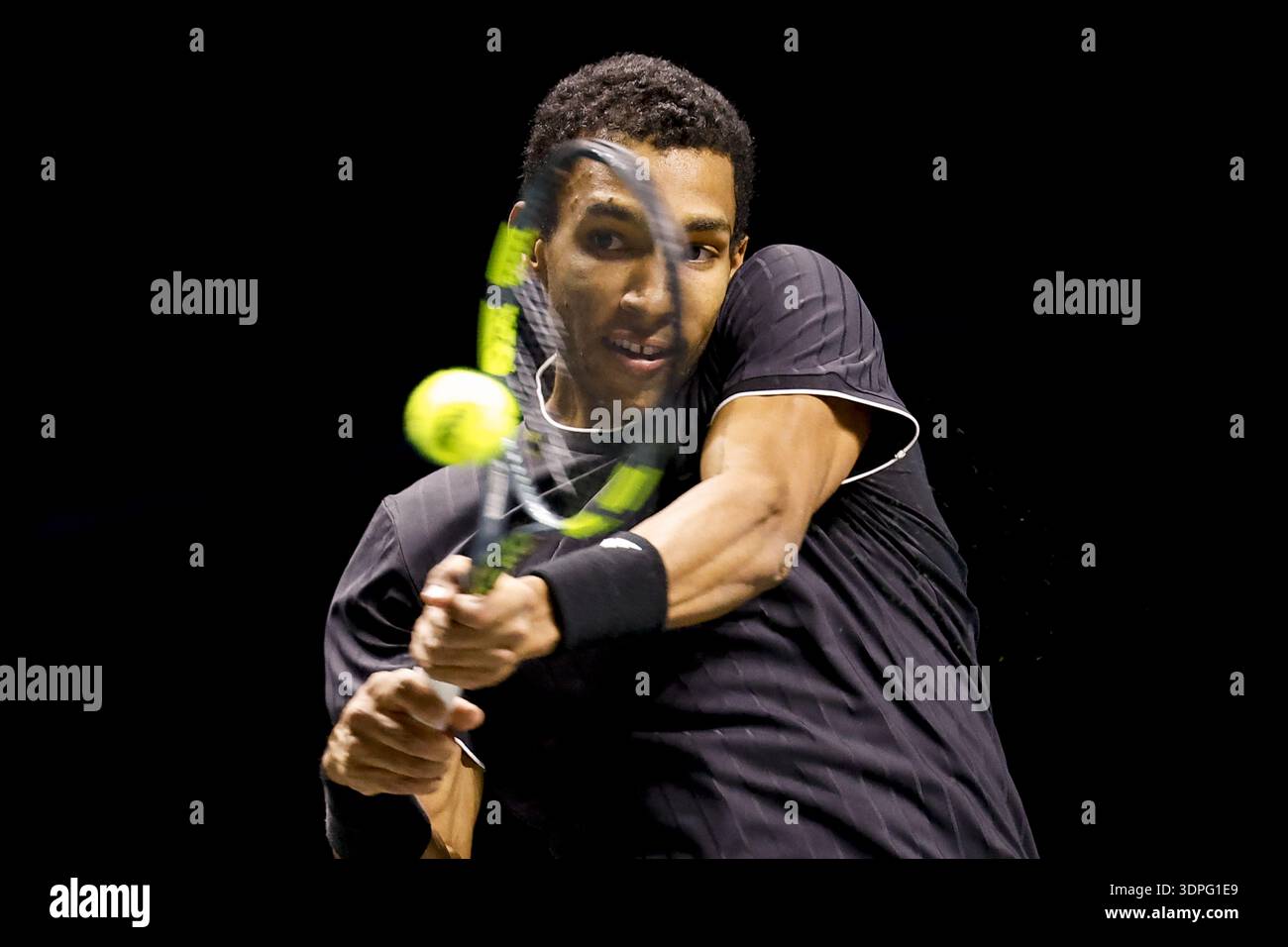 ROTTERDAM - Felix Auger-Aliassime (Canada) in action against Alexander ...