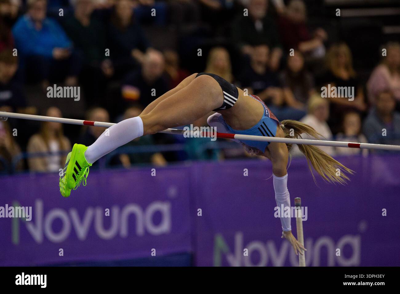 Molly Caudrey in action in the womens pole vault. Novuna UK Indoor ...