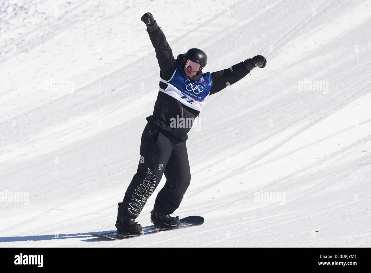 New Zealand's Lyon Farrell reacts during the men's snowboarding ...
