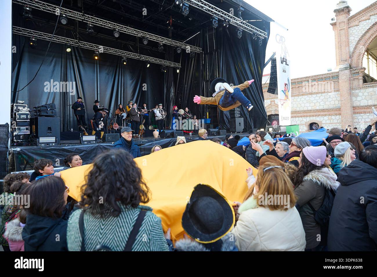 Celebration of the manteo del pelele and meeting with murgas and ...
