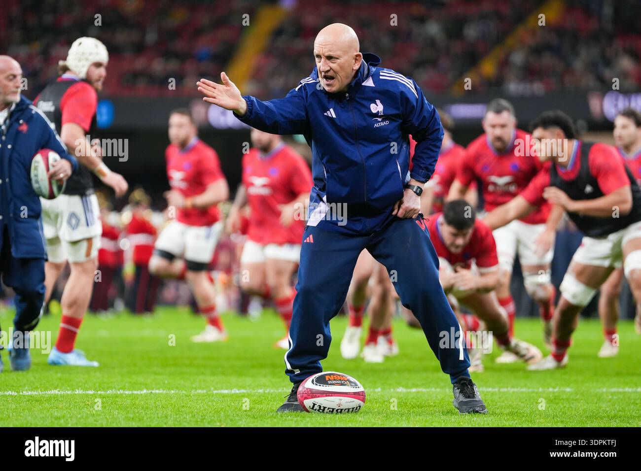 French defense coach Shaun Edwards during the Guinness Six Nations ...