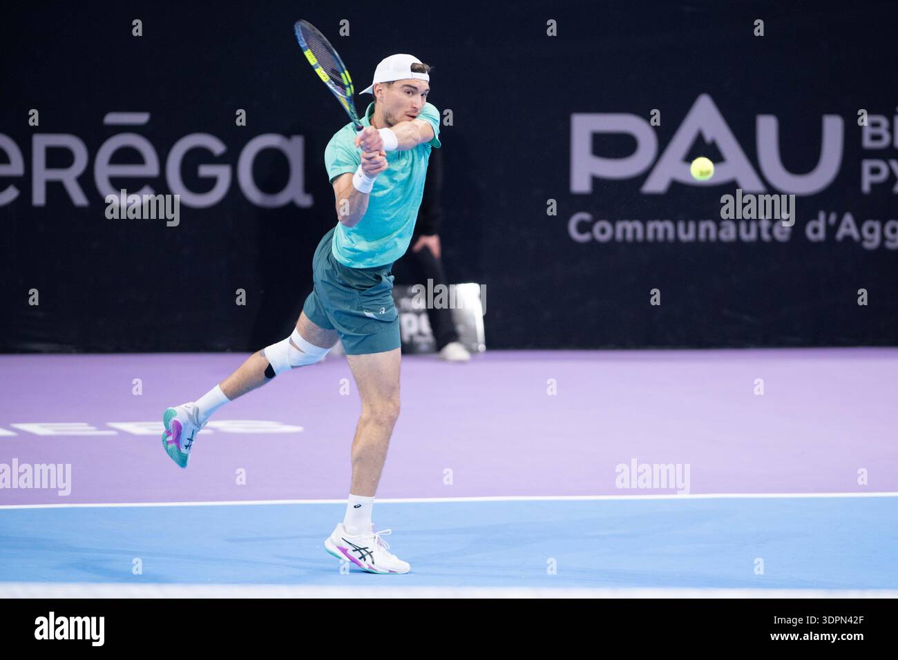 Benjamin Bonzi during the ATP Challenger of Pau - Day 3 on February 15 ...