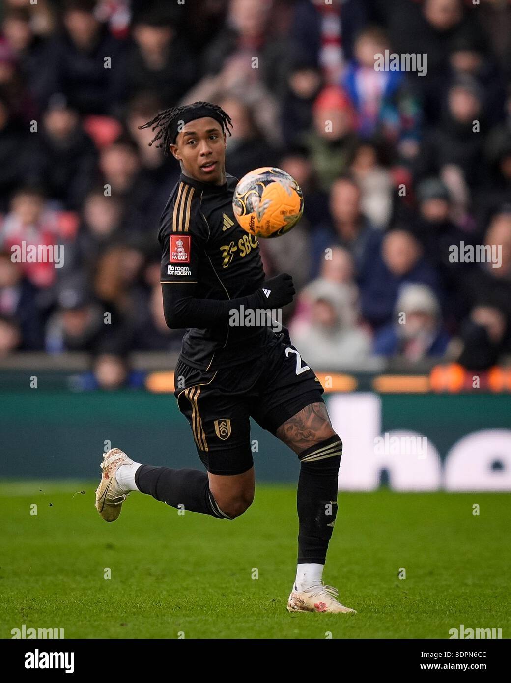 Kevin of Fulham brings down the ball during the Emirates FA Cup 4th ...