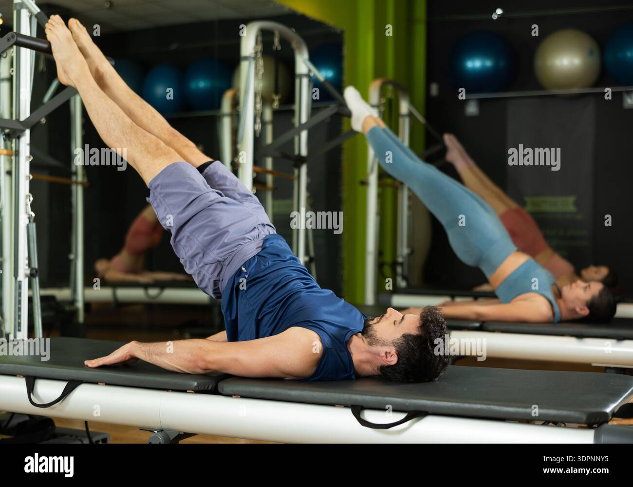 Exercise legs spine young hi-res stock photography and images - Alamy