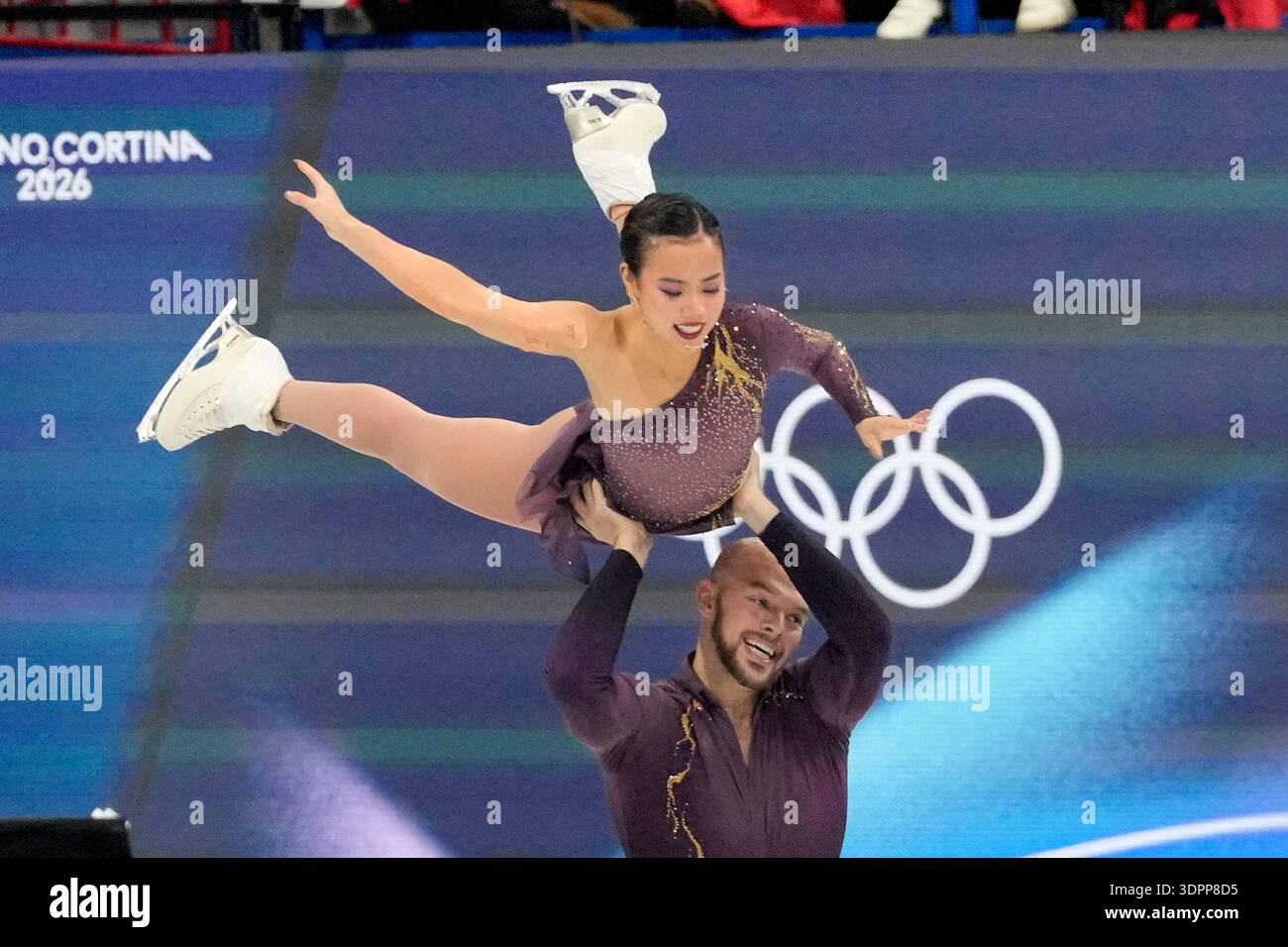 Milan, Italy. 15th Feb, 2026. Ellie Kam and Danny O'shea of United ...
