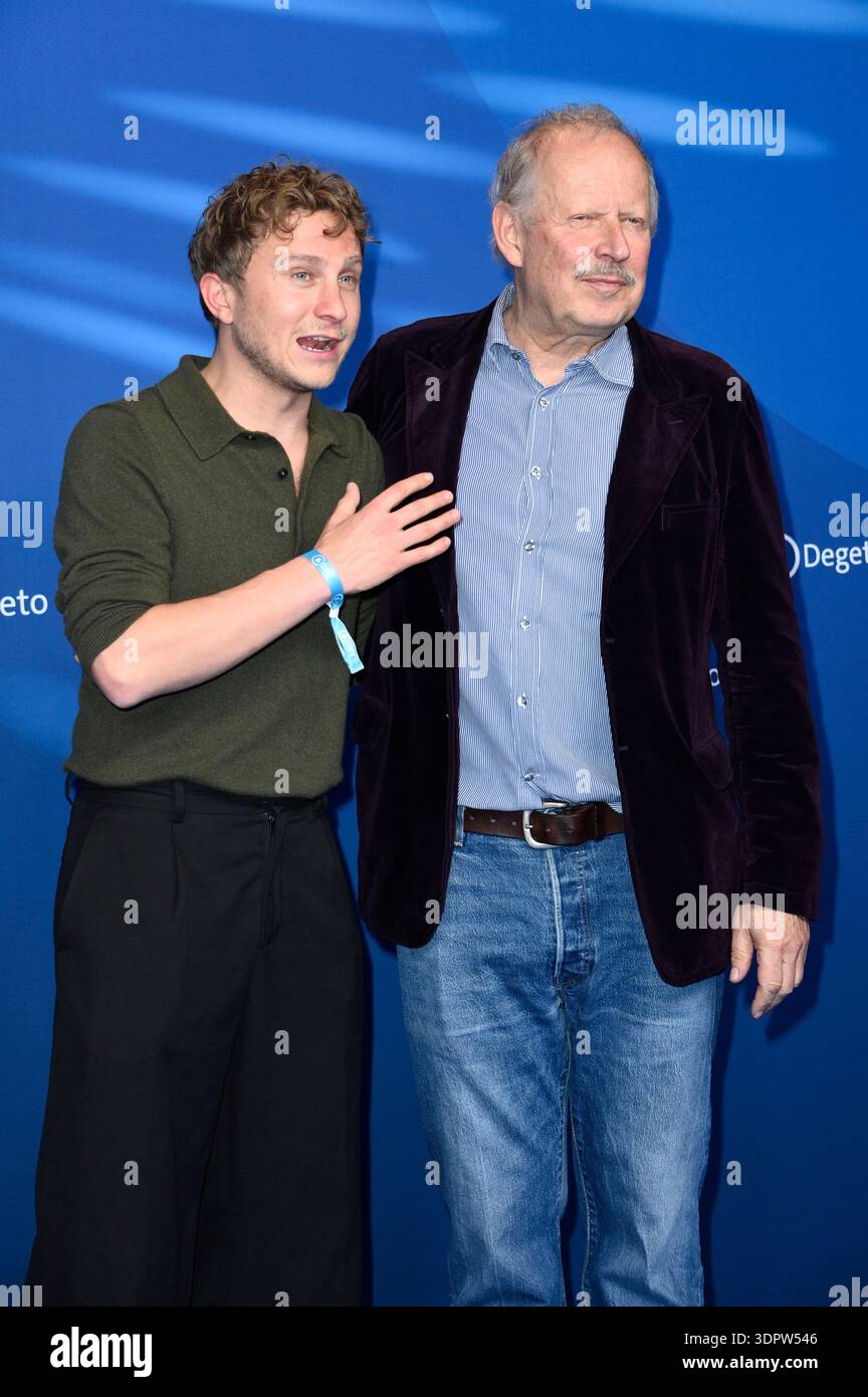 Max Hubacher und Axel Milberg bei der ARD Blue Hour 2026 im Rahmen der ...