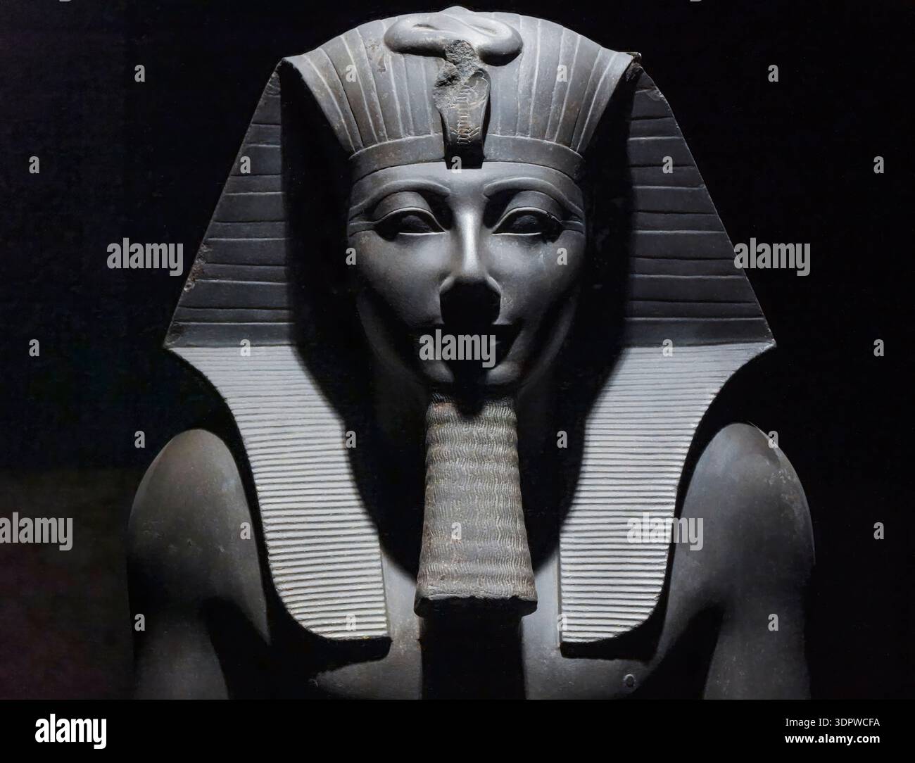 Pharao thutmosis iii hi-res stock photography and images - Alamy